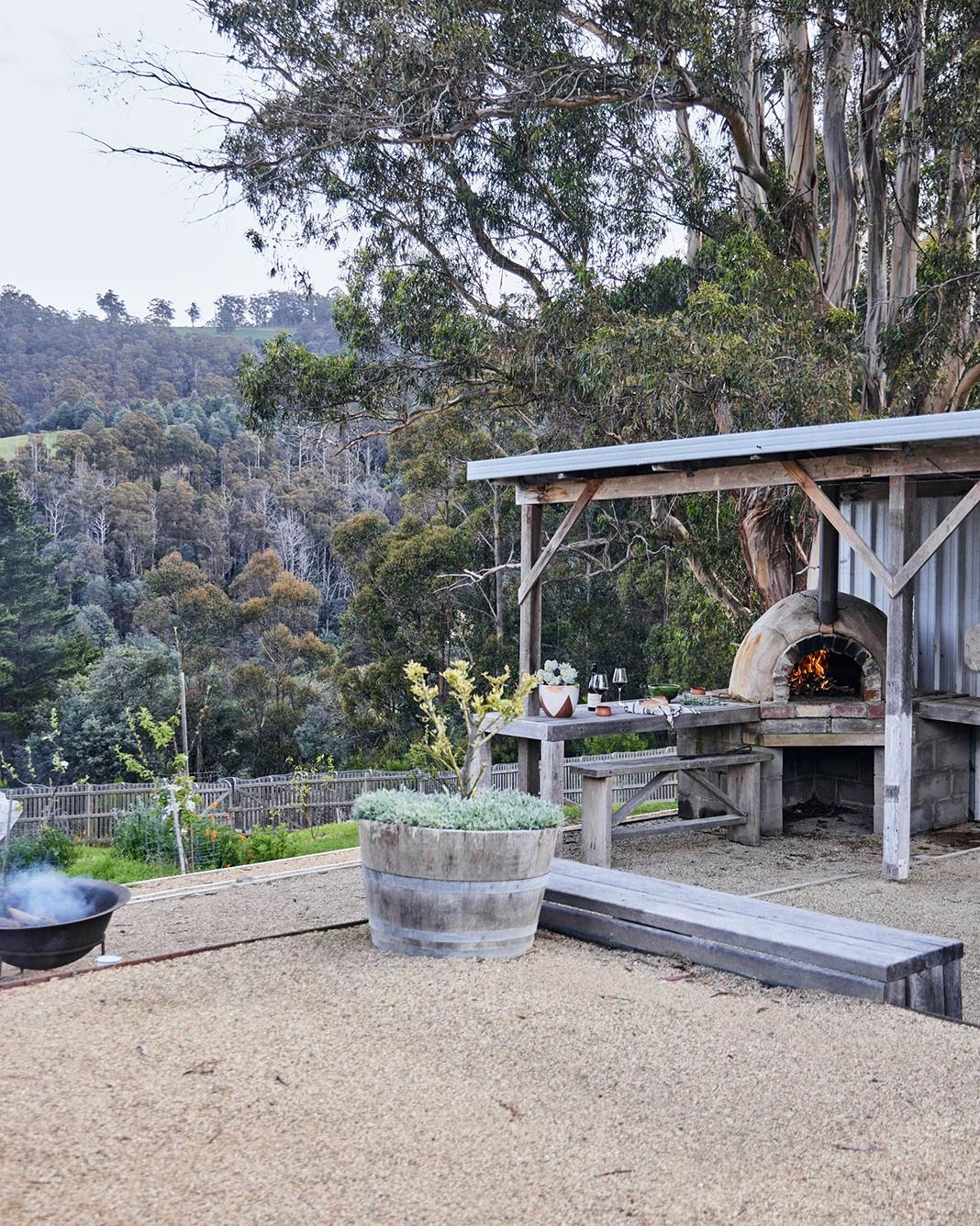 Little Oak Cygnet - Airbnb Accommodation Southern Tasmania